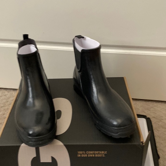 Bogs | Shoes | Womens Bogs Short Rain Boots | Poshmark